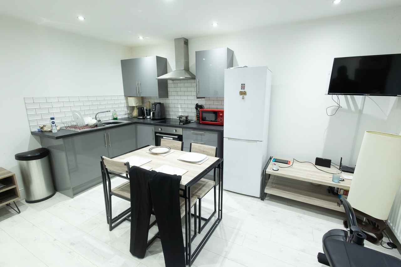 Holderness Road | Magnate Assets